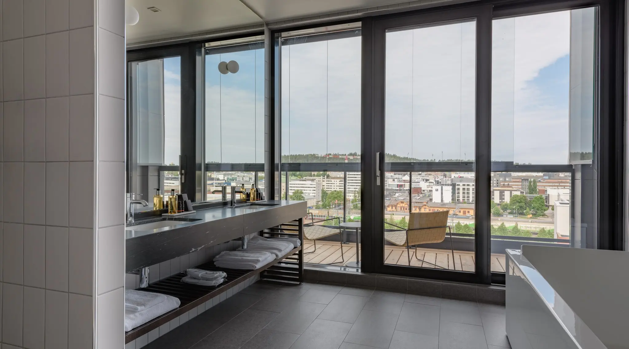 The beautiful suites of Solo Sokos Hotel Paviljonki - sokoshotels.fi