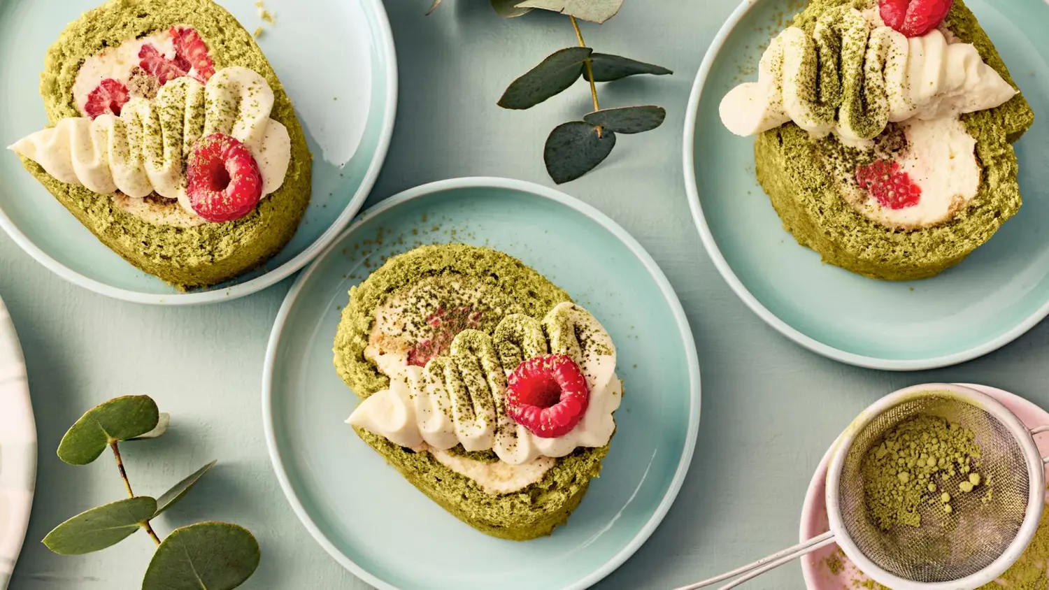 Matcha raspberry cake roll | Yhteishyvä