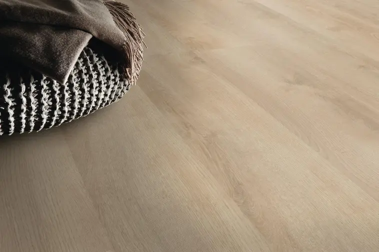 Indoor Laminaatti 32 Tammi Scandic | Prisma verkkokauppa